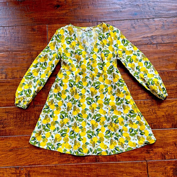 Boden | Dresses | Boden Linen Vneck Flippy Dress In Lemon Print Size 6 ...